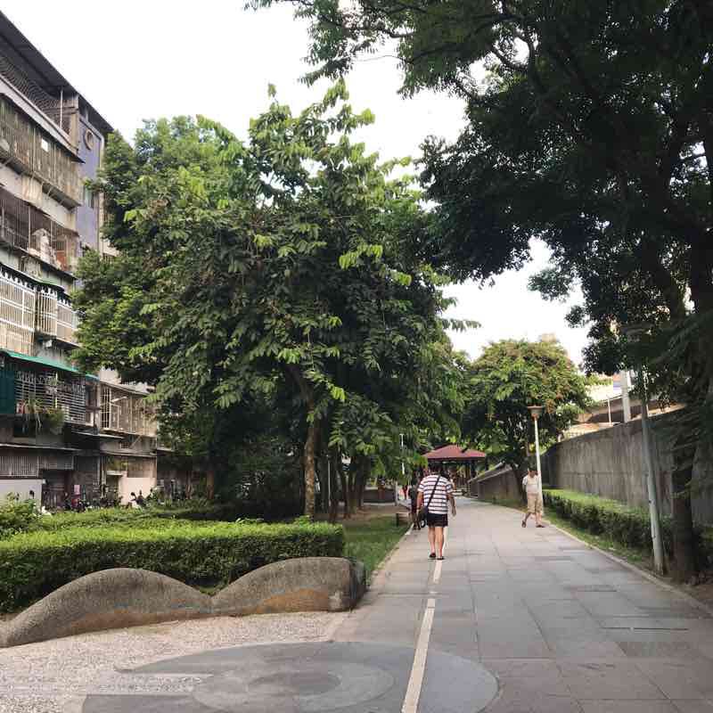 Jiangzi Cui five-kilometer jogging route Walk Trail - Banqiao District ...