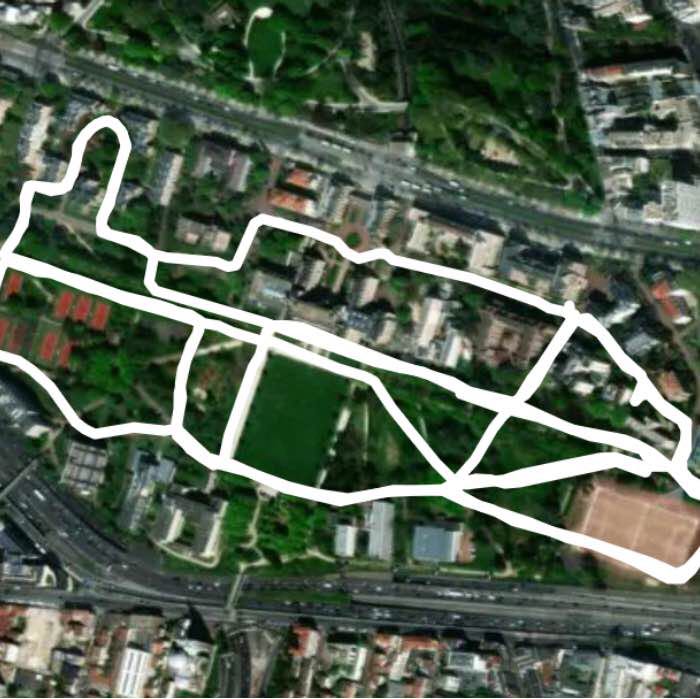 University campus in Île-de-France | Walking Map