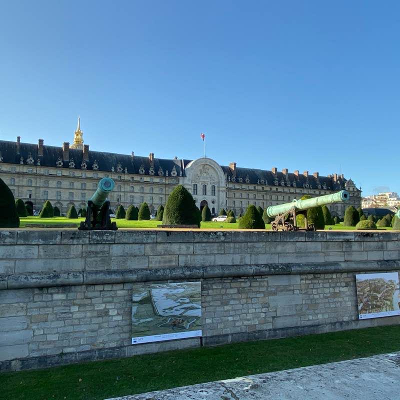 Invalides - Square and Esplanade Walk Trail - Paris, France | Pacer