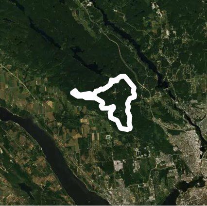 Cross country ski in Gatineau Walk Trail - Chelsea, Quebec, Canada | Pacer