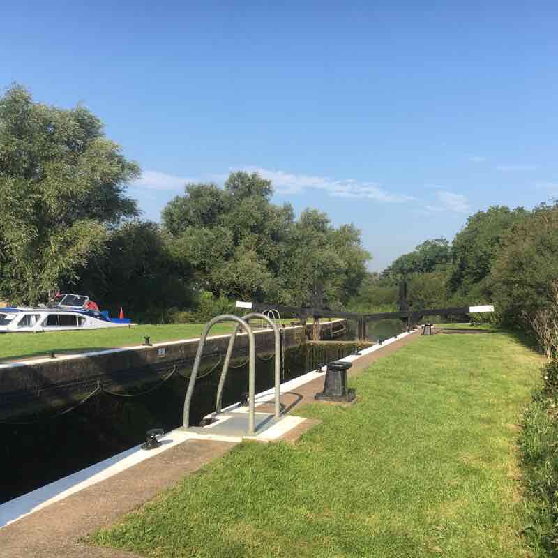 Lovely walk along the river Nene from Castor in England | Walking Map