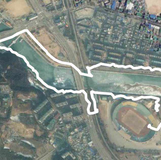 Lotte Castle Evening Walking Exercise Trail - Chuncheon-si, Gangwon-do ...