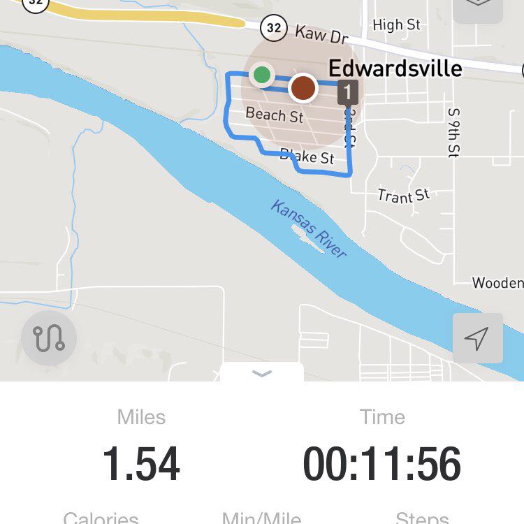 Edwardsville Trailerpark Walk - Kansas City, Kansas, USA | Pacer