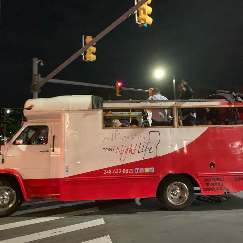 Walking from work on Saturday night Trail - Detroit, Michigan, USA | Pacer