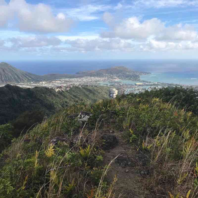 Pyramid Rock Walk Trail - Honolulu, Hawaii, USA | Pacer