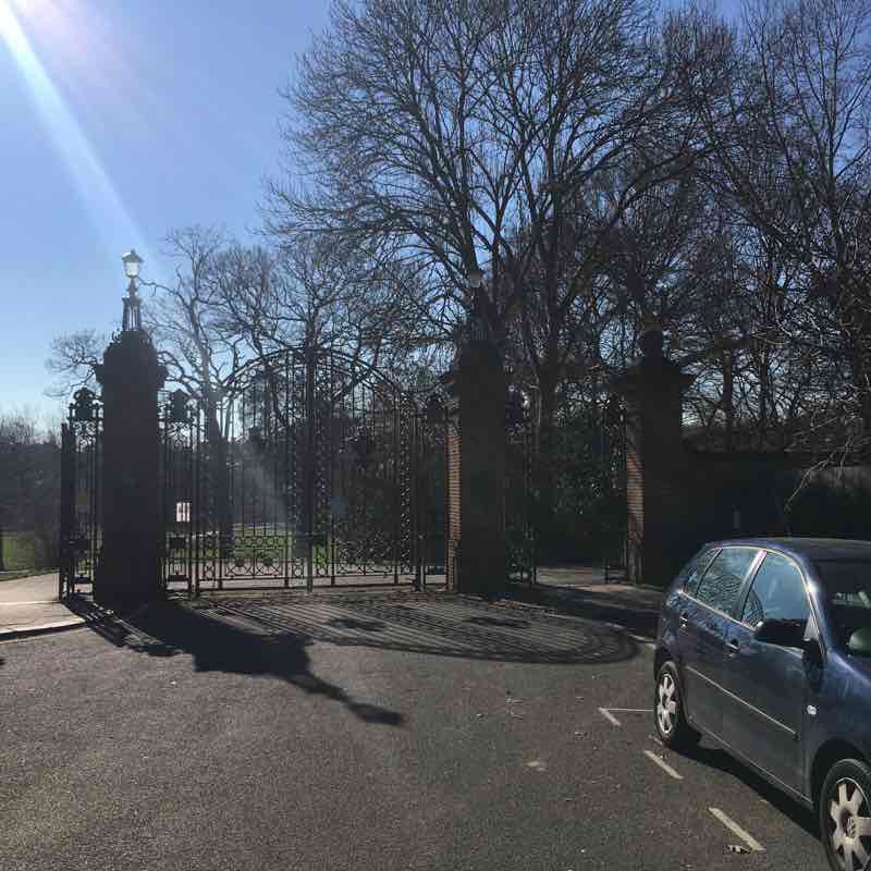 Arnos Park Walk - Palmers Green, London, England | Pacer